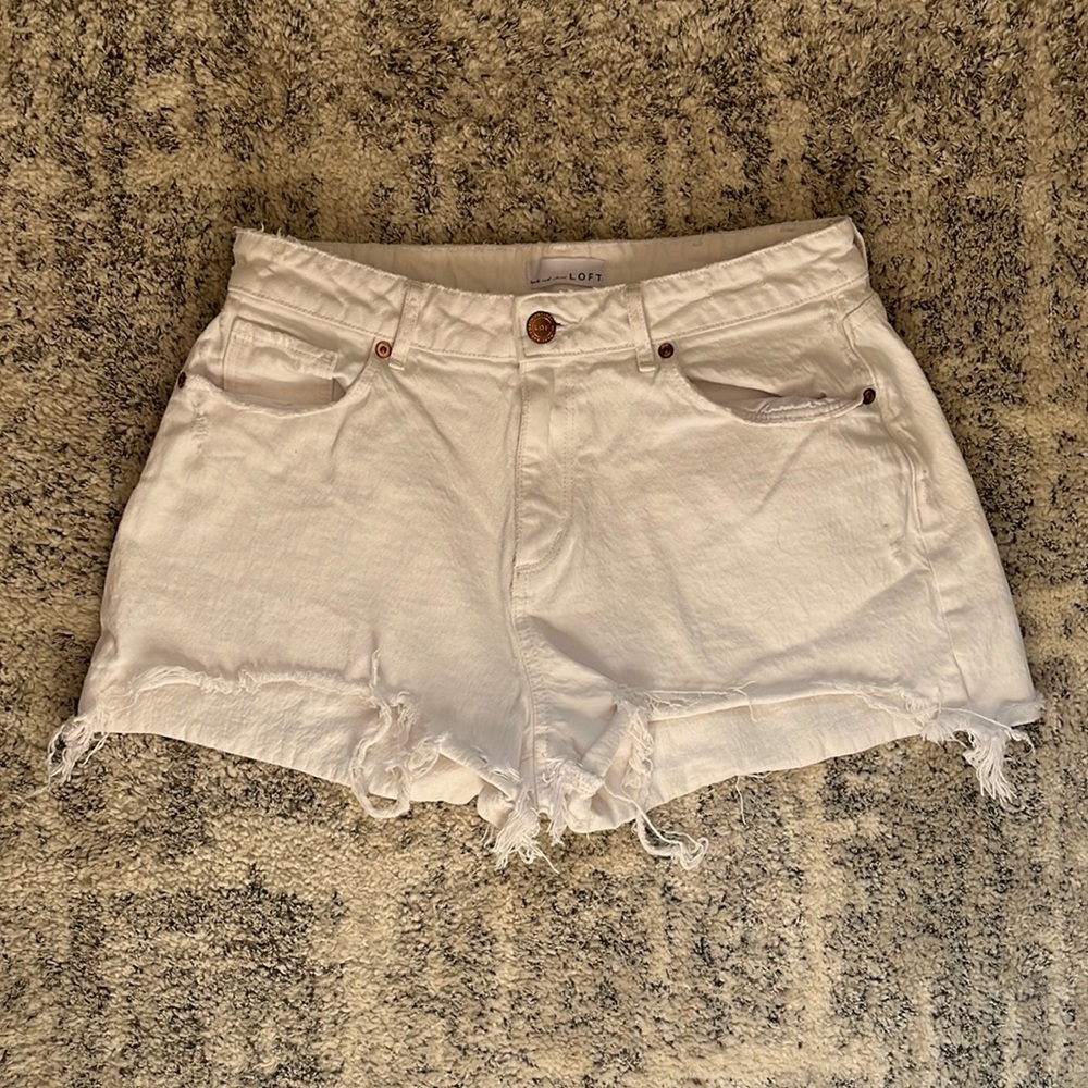 Loft Cut Off White Shorts - Gem